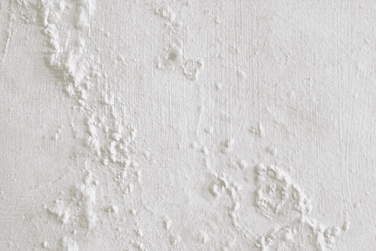 Paint Bubbling on Wall – Causes & Quick Fixes That Work